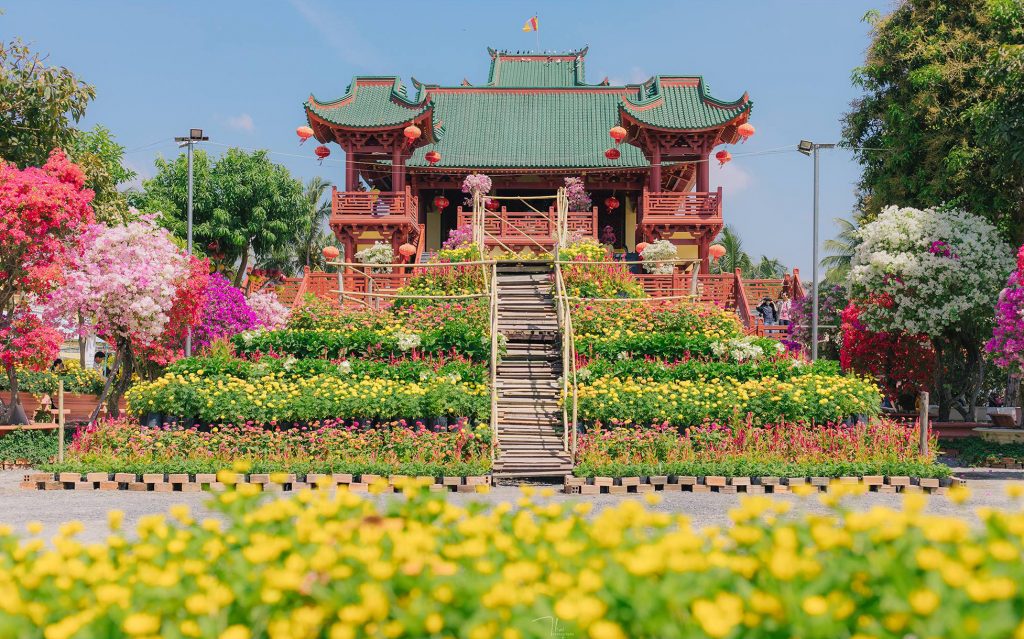 chua-lau-04 - Du Lịch Miền Tây