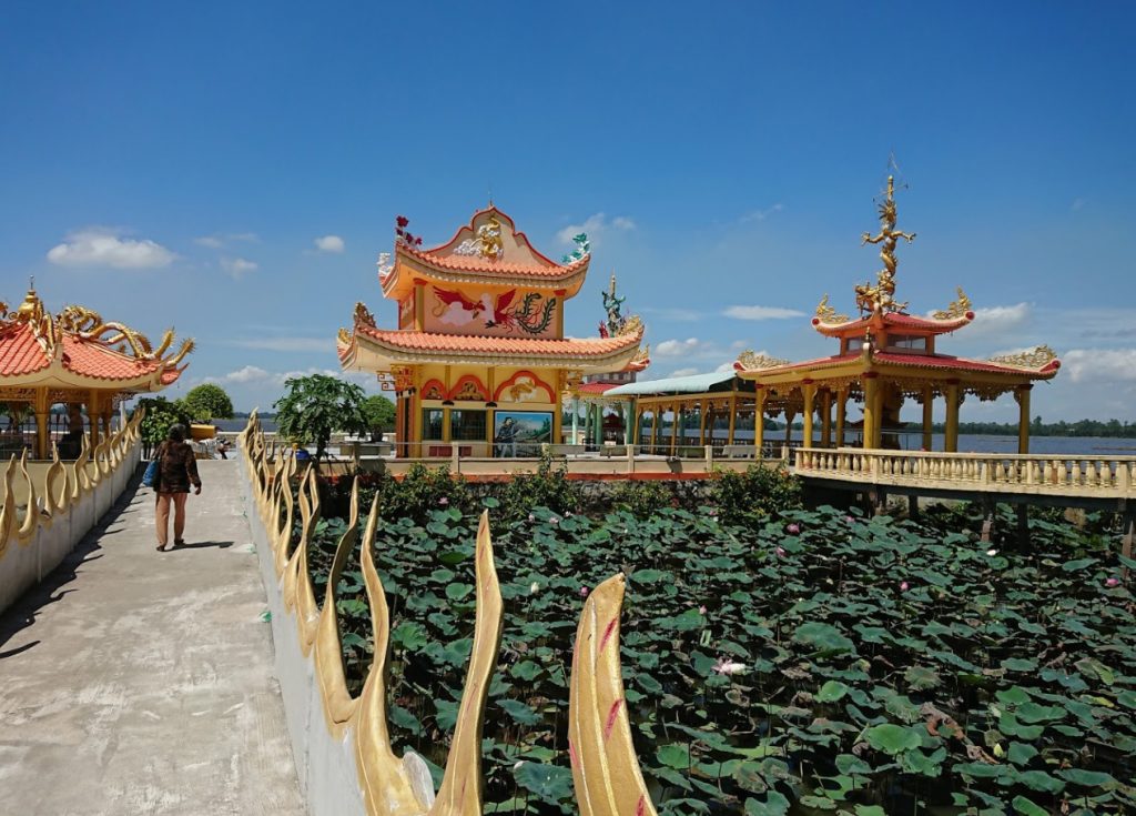 Dinh Sơn Trung - Dinh thờ Đức Cố Quản Trần Văn Thành